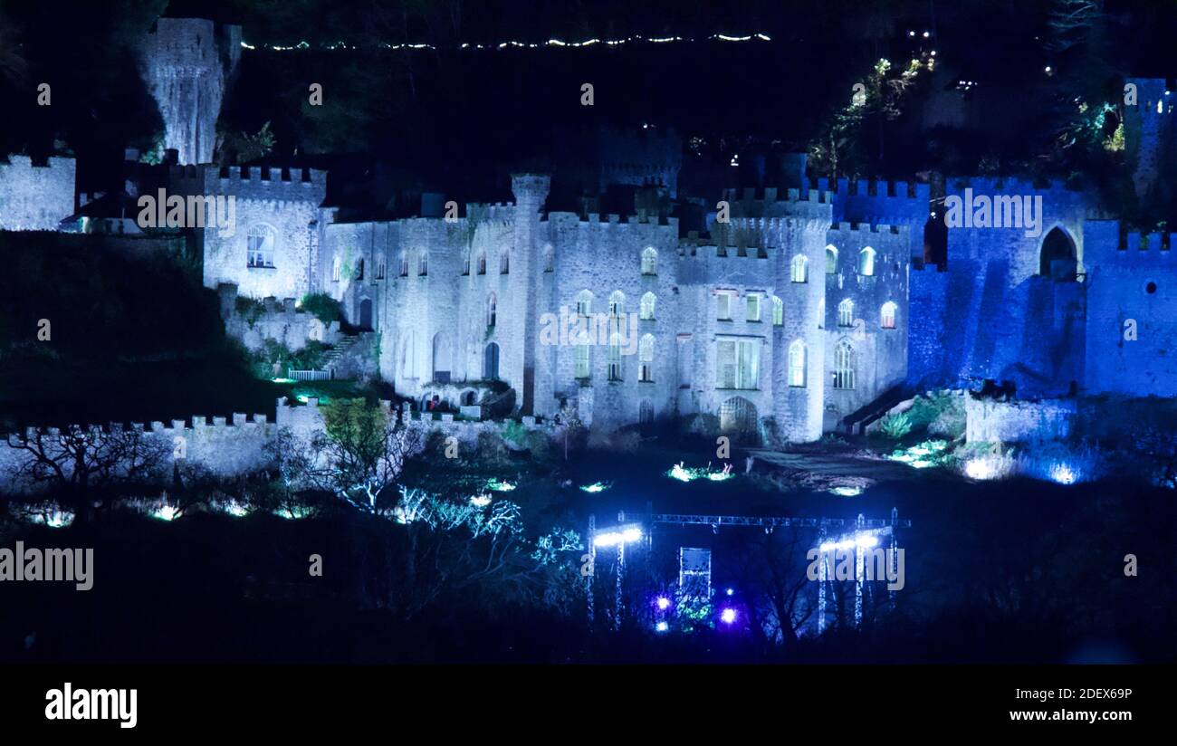 Vernon kay celeb hi-res stock photography and images - Alamy