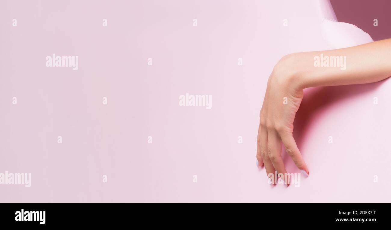 Paper hole banner hi-res stock photography and images - Alamy