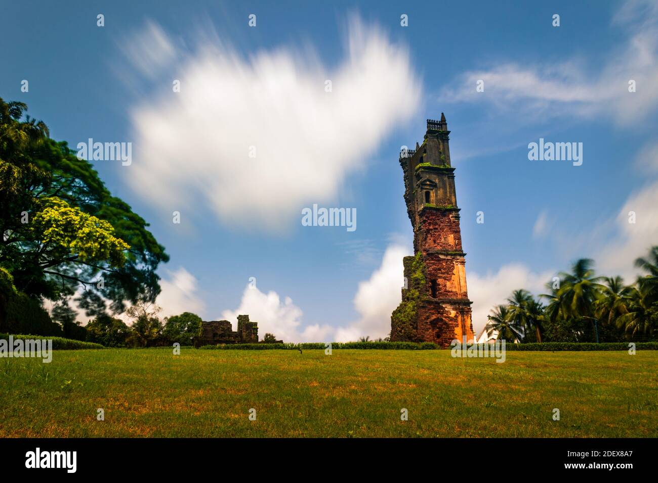 India archeology survey hi-res stock photography and images - Alamy