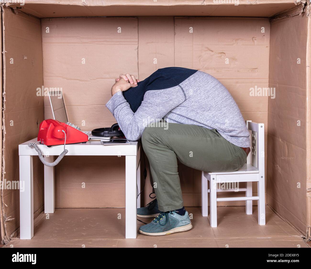 Person isolated from others hi-res stock photography and images - Alamy