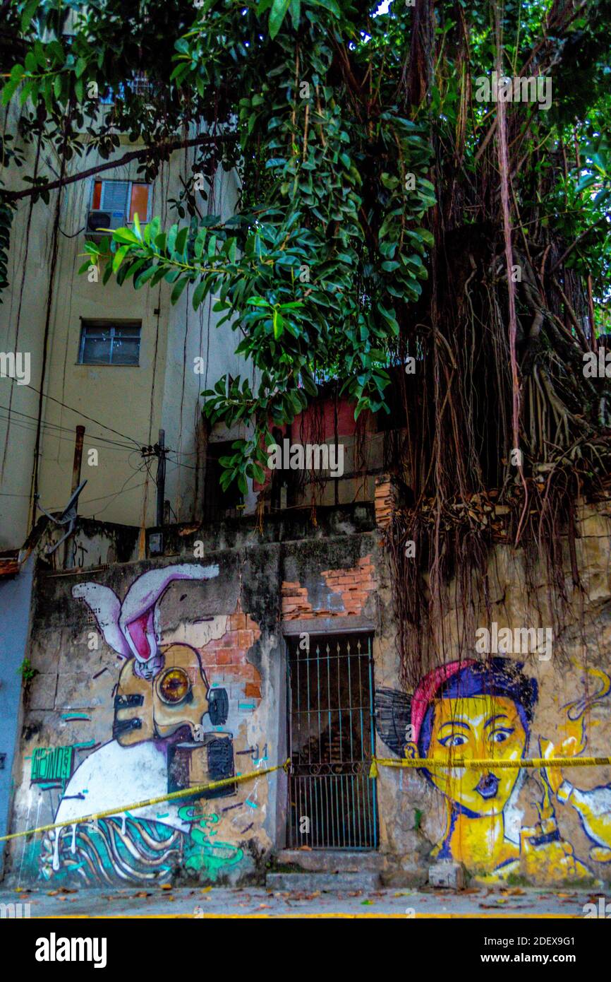 Rio graffiti stairs hi-res stock photography and images - Alamy