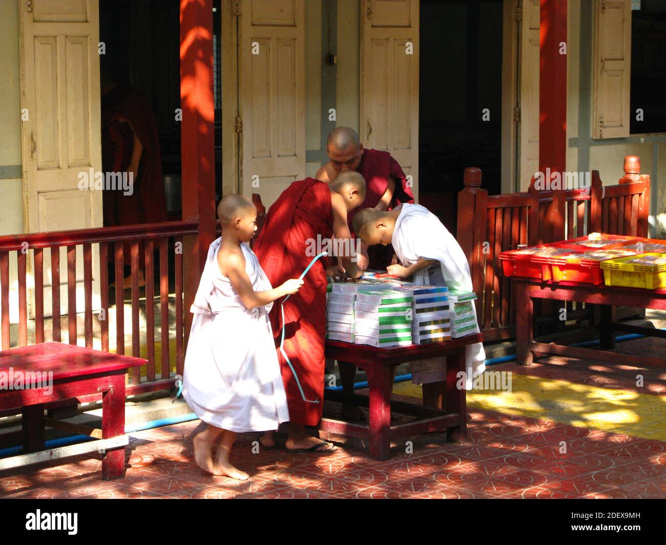 Monks in Mahagandayon Monastery in Amarapura, Myanmar Stock Photo - Alamy