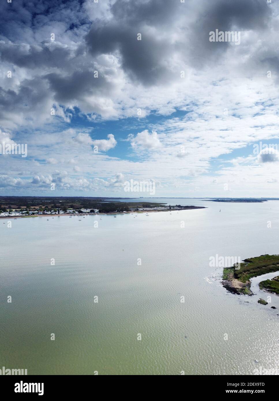 Birds eye view of river hi-res stock photography and images - Alamy