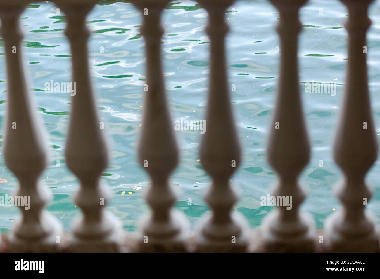White marble railings hi-res stock photography and images - Alamy