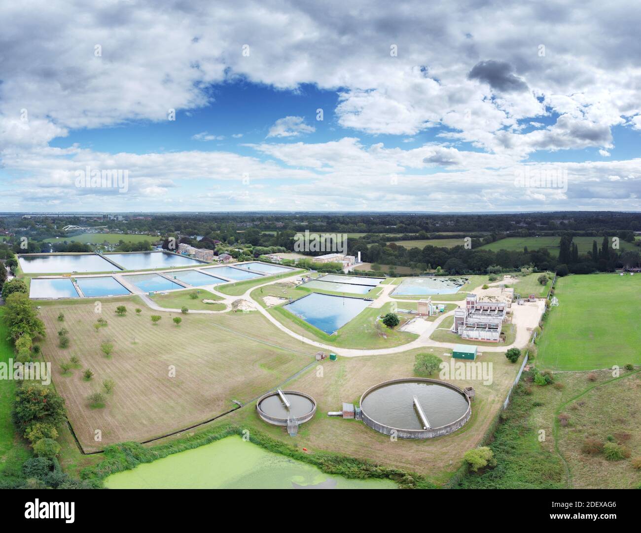 Thames water treatment hi-res stock photography and images - Alamy