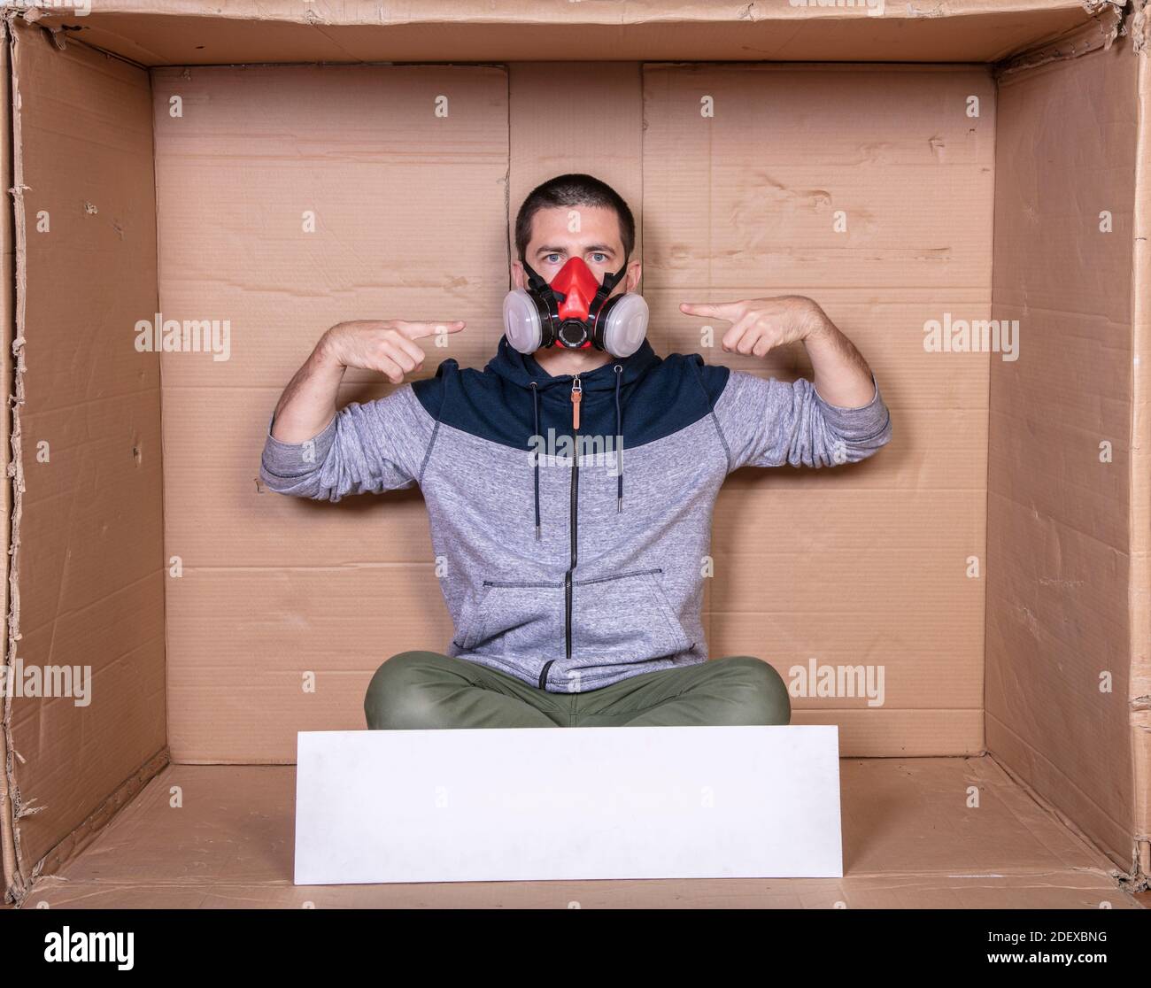Office worker in gas mask hi-res stock photography and images - Alamy