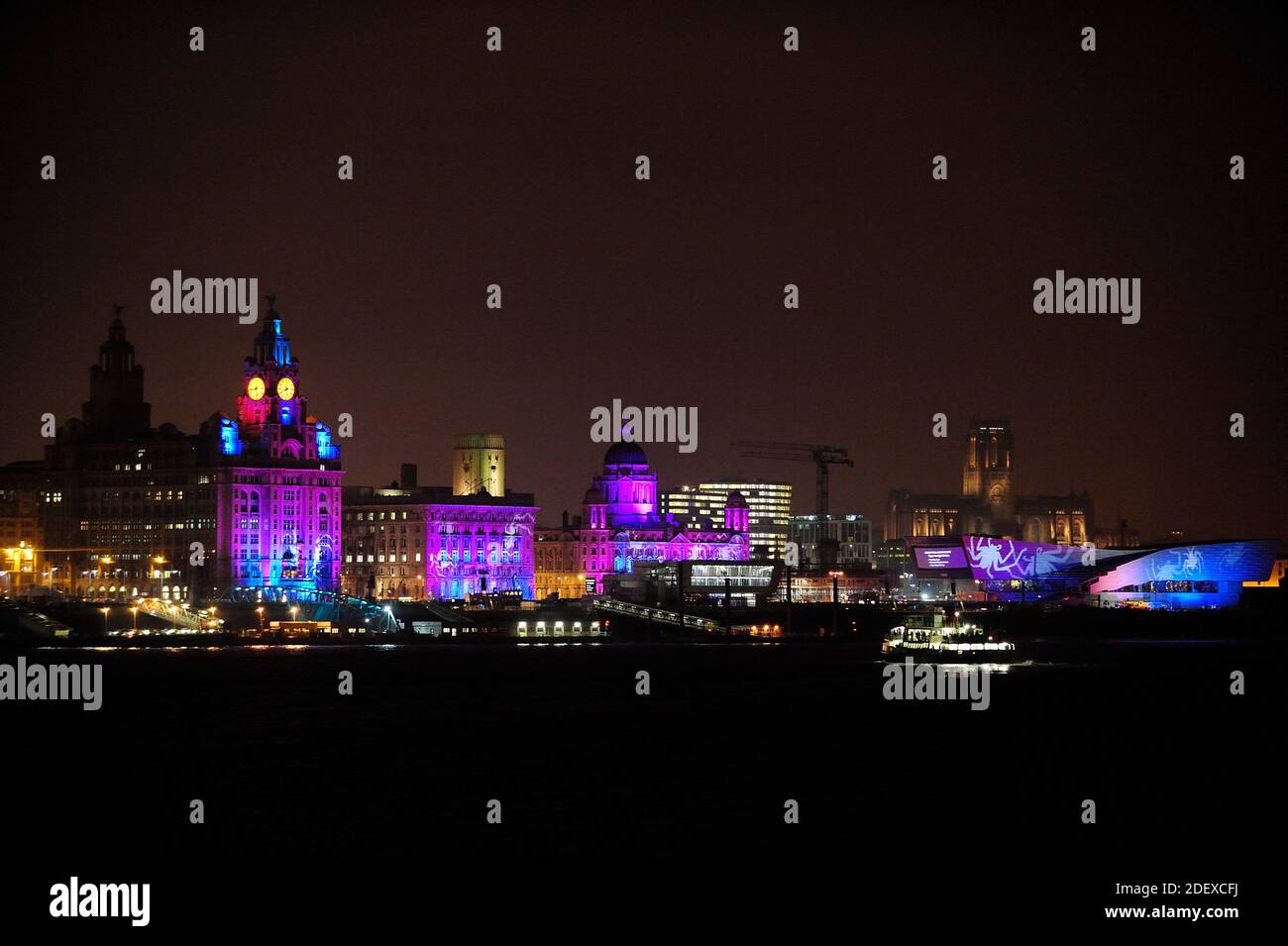 Liverpool 2008 2009 hi-res stock photography and images - Alamy