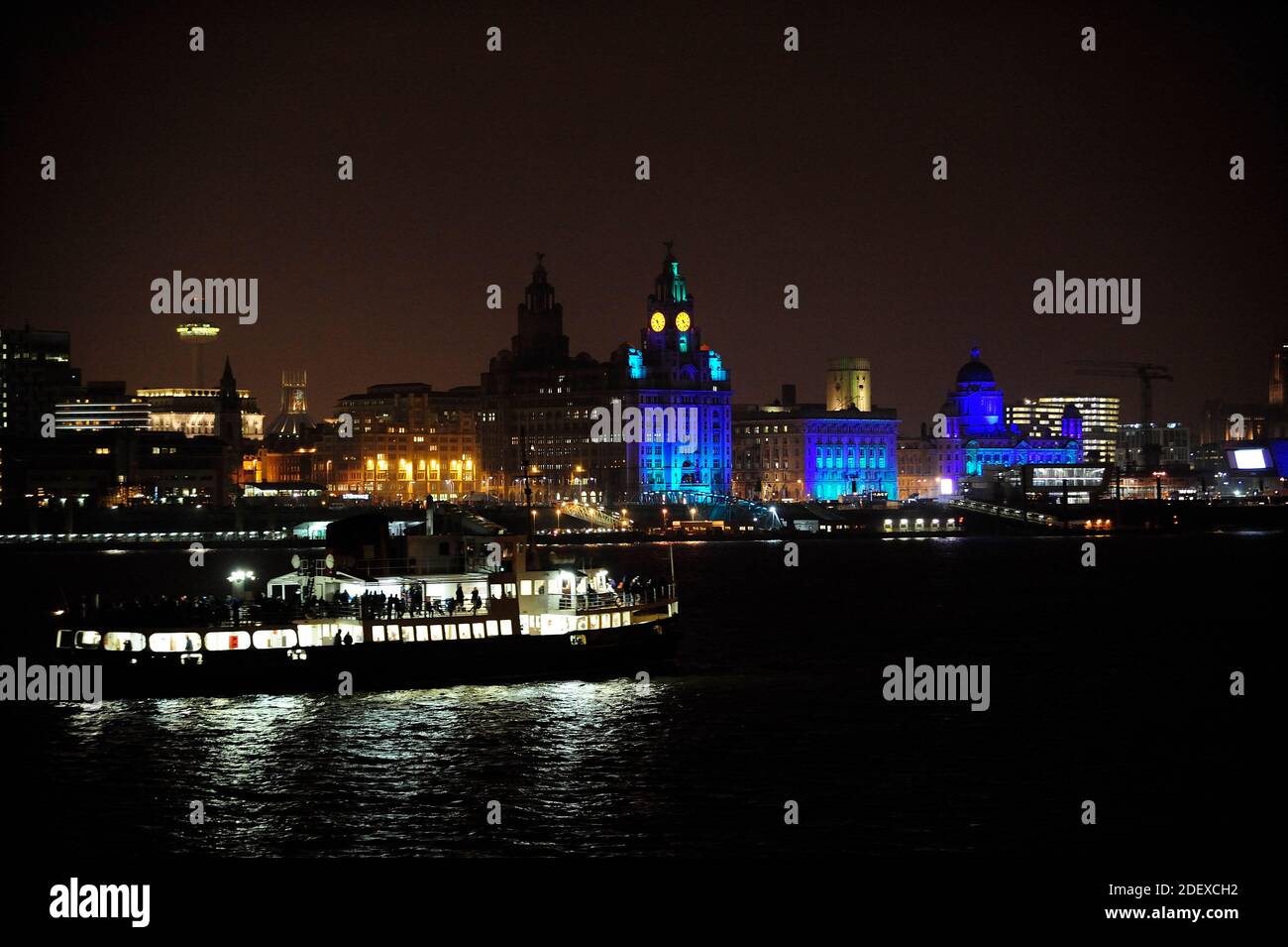 Liverpool 2008 2009 hi-res stock photography and images - Alamy