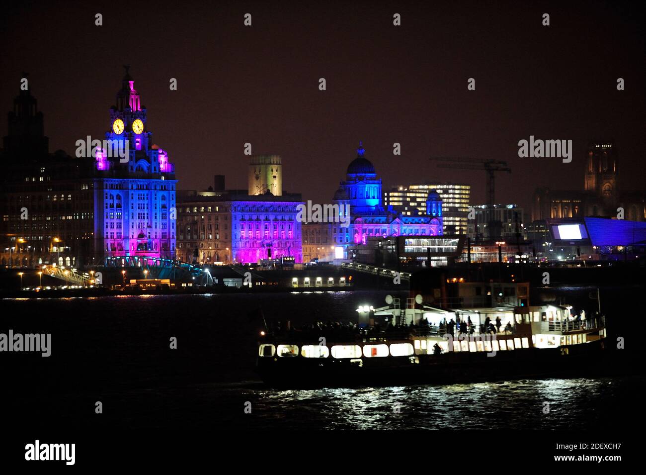 Liverpool 2008 2009 hi-res stock photography and images - Alamy