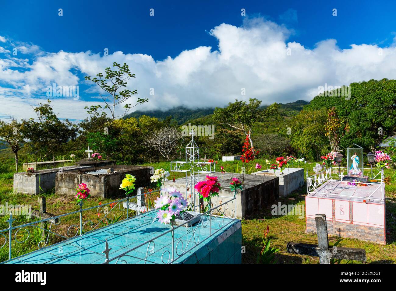 Cemetery Boruca (also known as the Brunca or the Brunka) indigenous ...