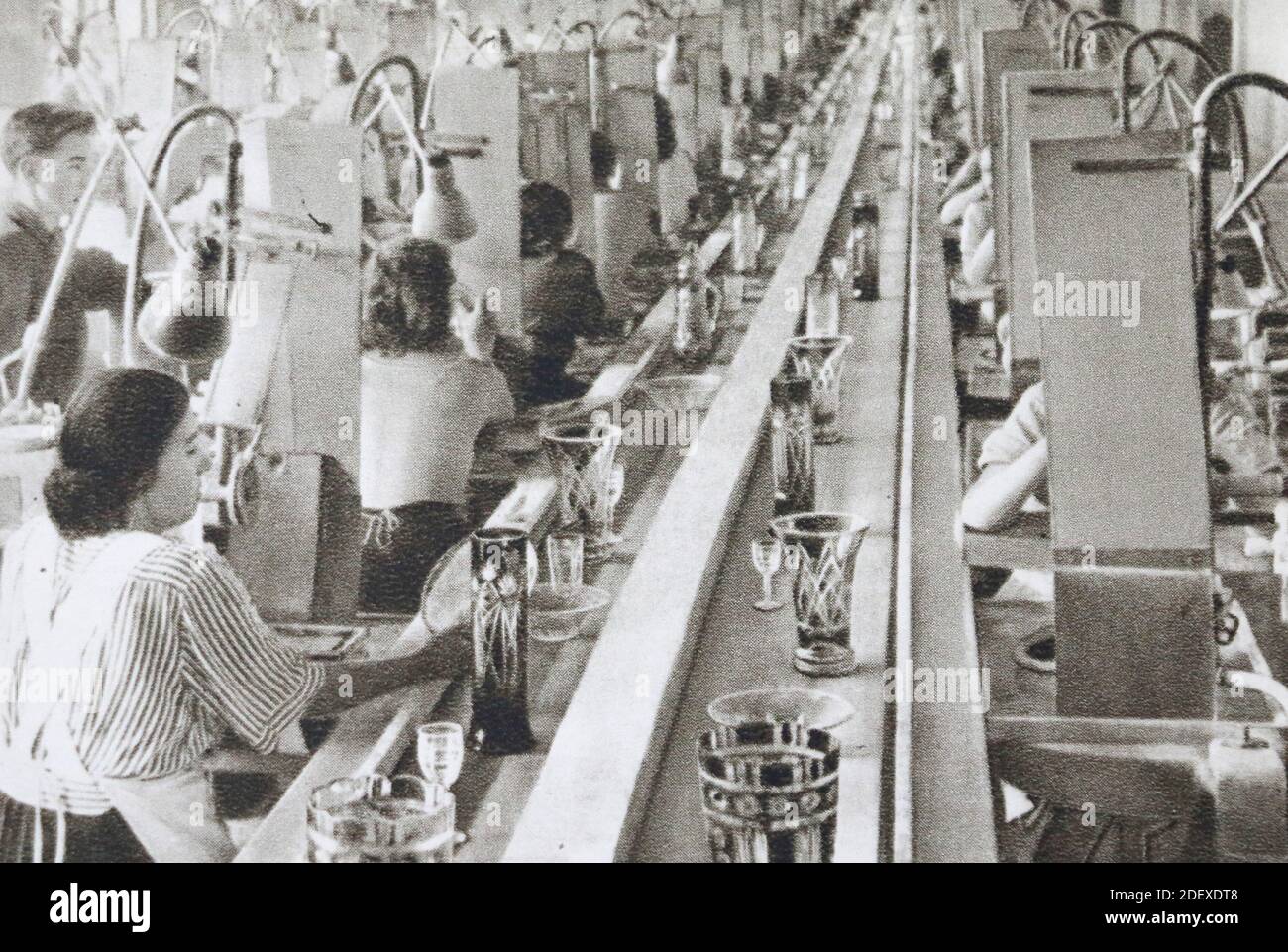 Processing of products on a conveyor at the Gusevsky Crystal Factory in ...