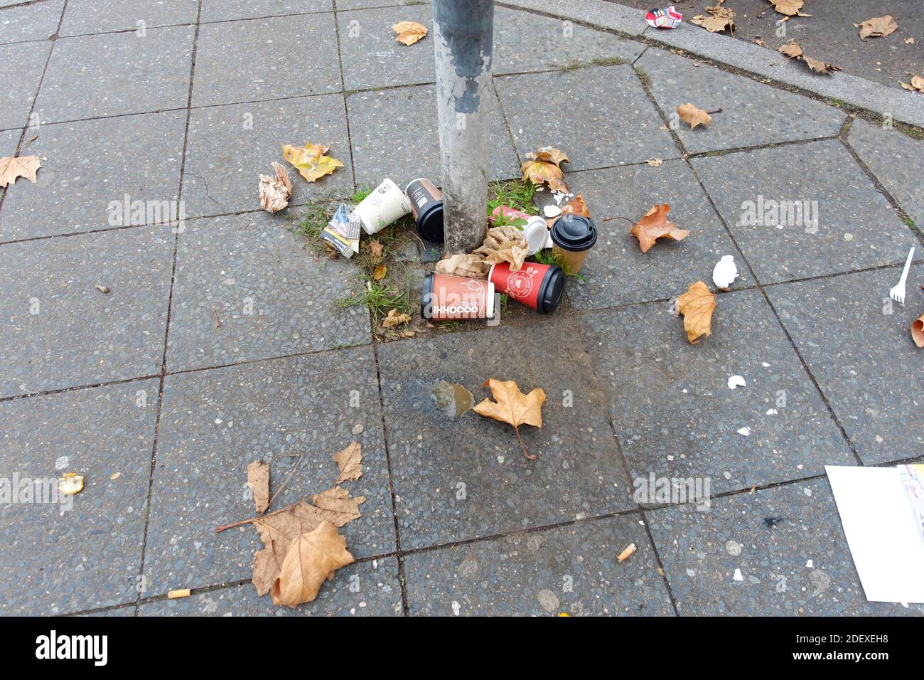 Litter on the streets of Berlin Stock Photo - Alamy