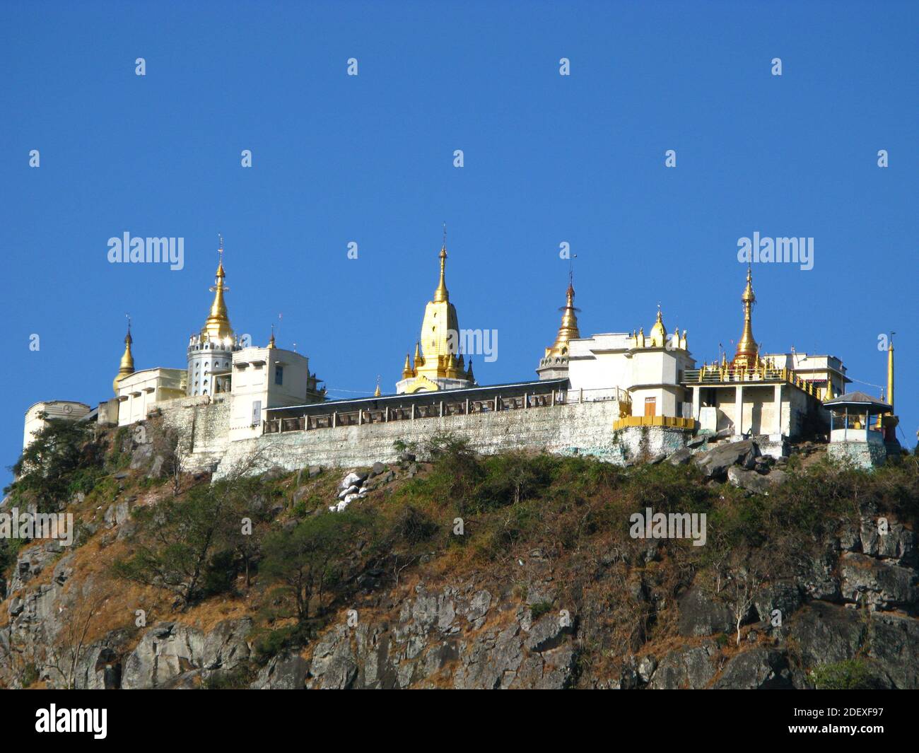 Popa taungkalat monastery temple hi-res stock photography and images ...