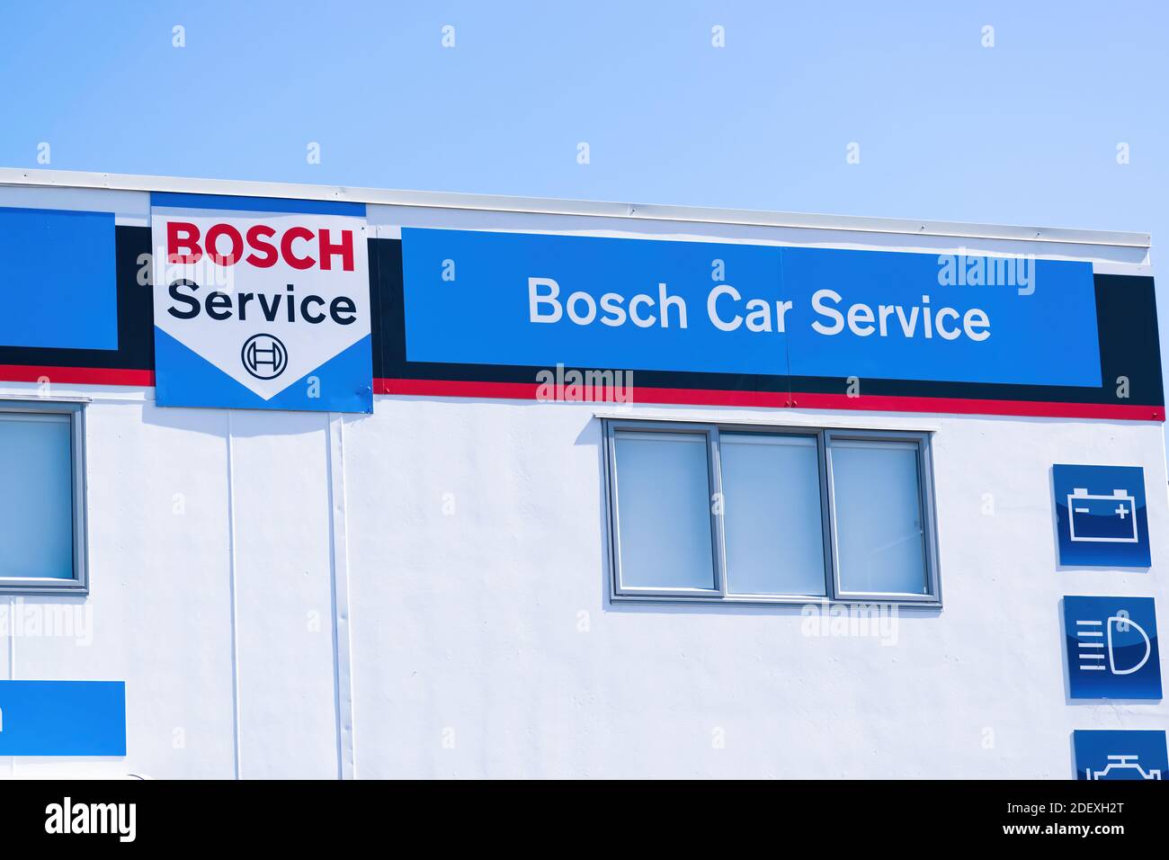 Bosh logo hi-res stock photography and images - Alamy