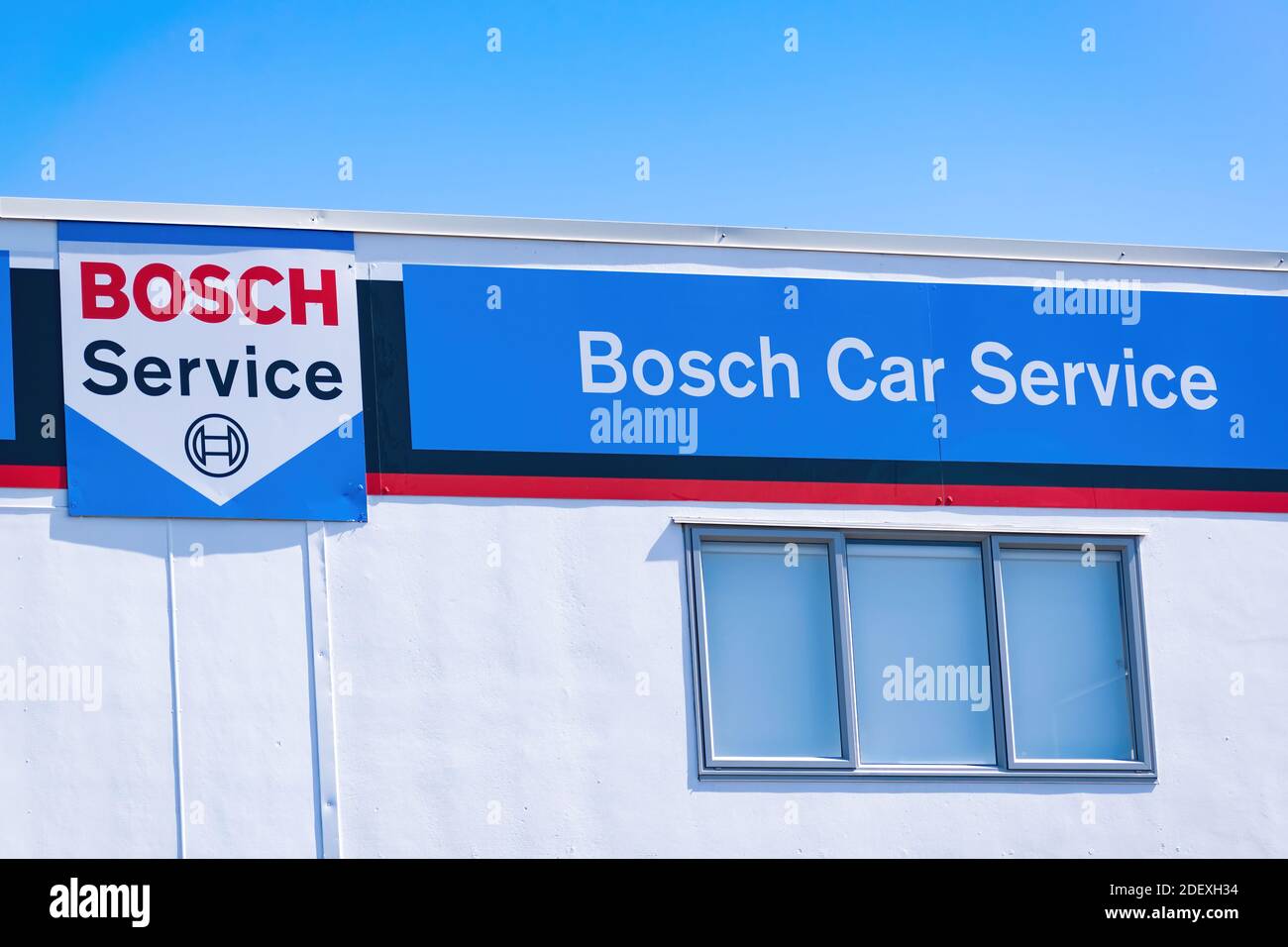 Bosh logo hi-res stock photography and images - Alamy