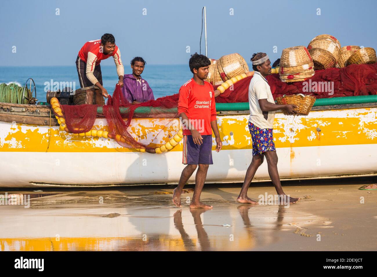 India, Goa, Fishermen on Colva beach Stock Photo - Alamy