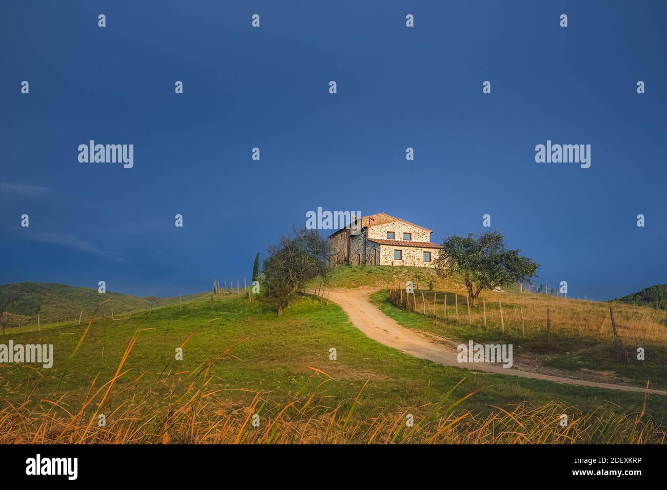 Tuscan backdrop hi-res stock photography and images - Alamy