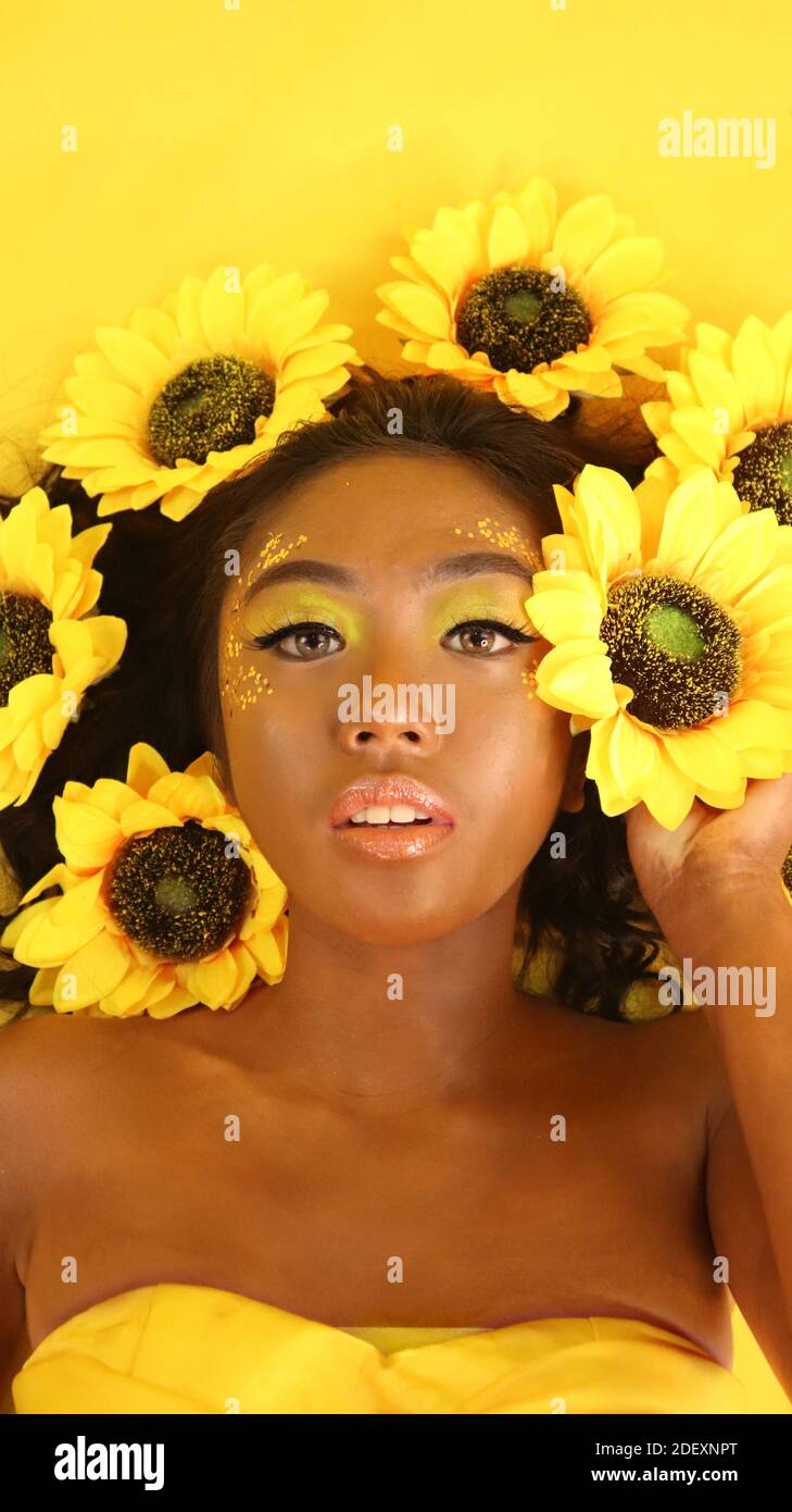 Always wear your confidence Stock Photo - Alamy