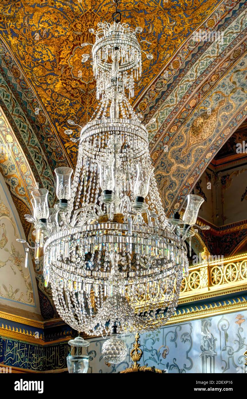 Throne room topkapi palace hi-res stock photography and images - Alamy