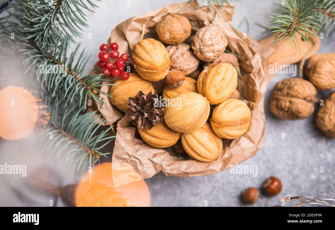 Oreshki hi-res stock photography and images - Alamy