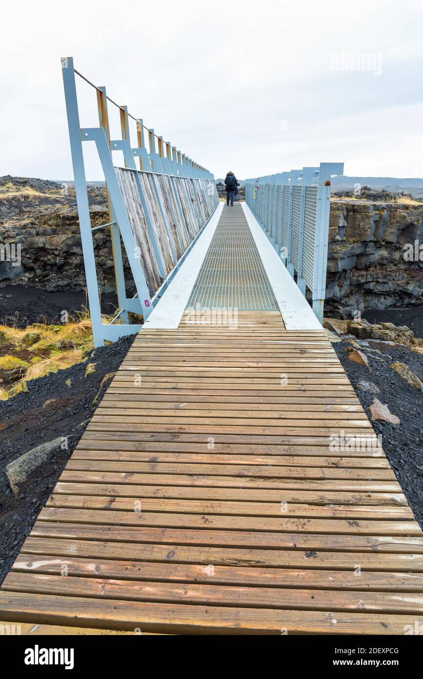 Bridge Between Two Continents, Reykjanes Peninsula, Southern Iceland ...