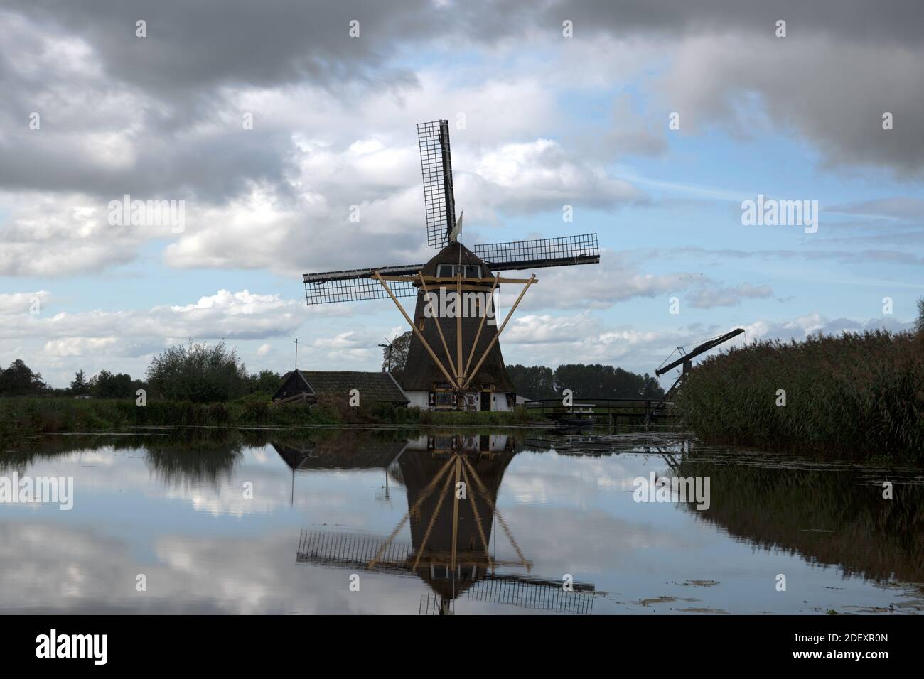 Front View Hoog And Groenland Mill At Loenersloot The Netherlands 12-10 ...