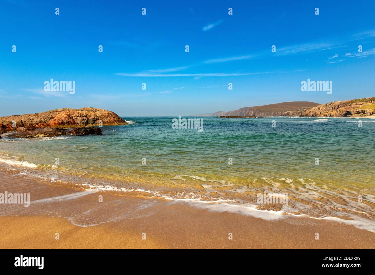 Sandwood bay sutherland beach hi-res stock photography and images - Alamy
