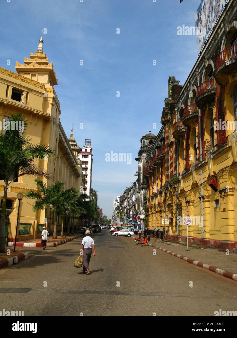 The street, Yangon, Rangoon, Myanmar Stock Photo - Alamy