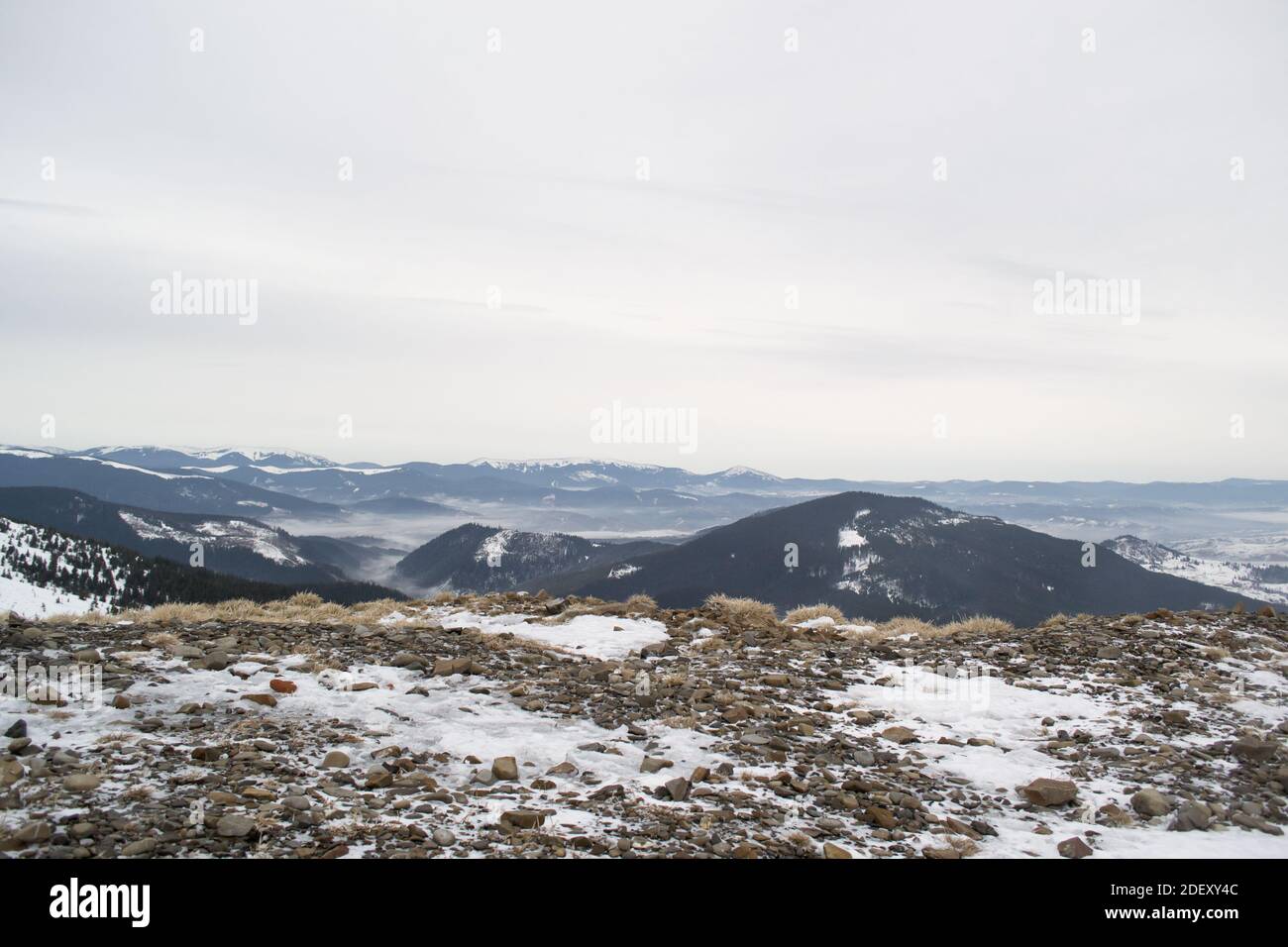 Mountain landscape. Concept of winter hiking in the mountains ...
