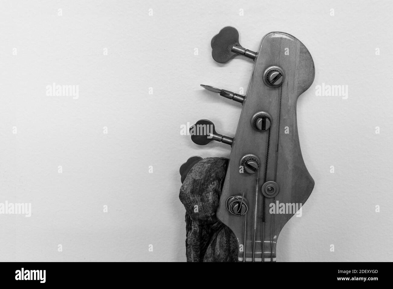 Bass guitar neck hi-res stock photography and images - Alamy