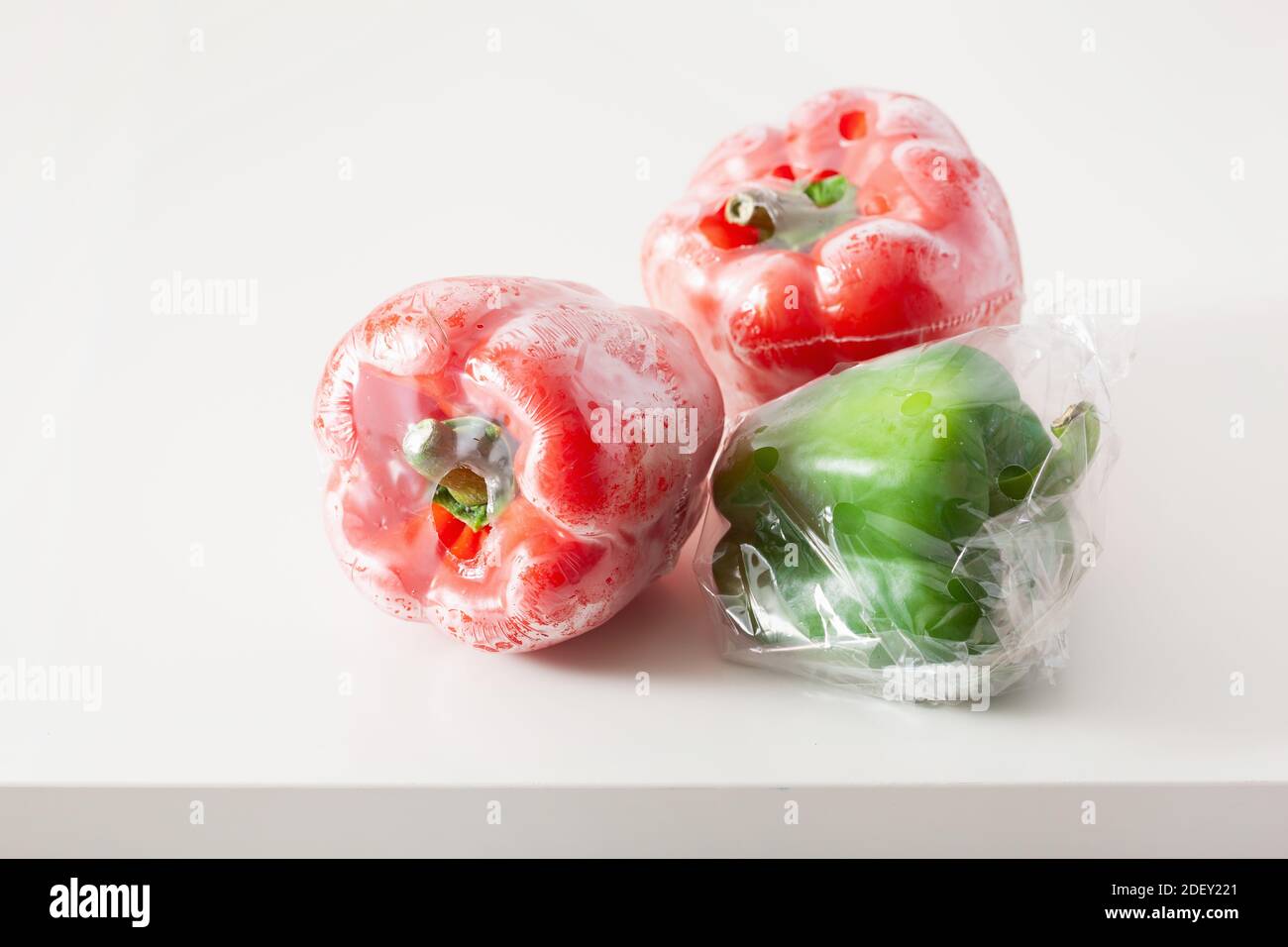Single use packaging free hi-res stock photography and images - Alamy