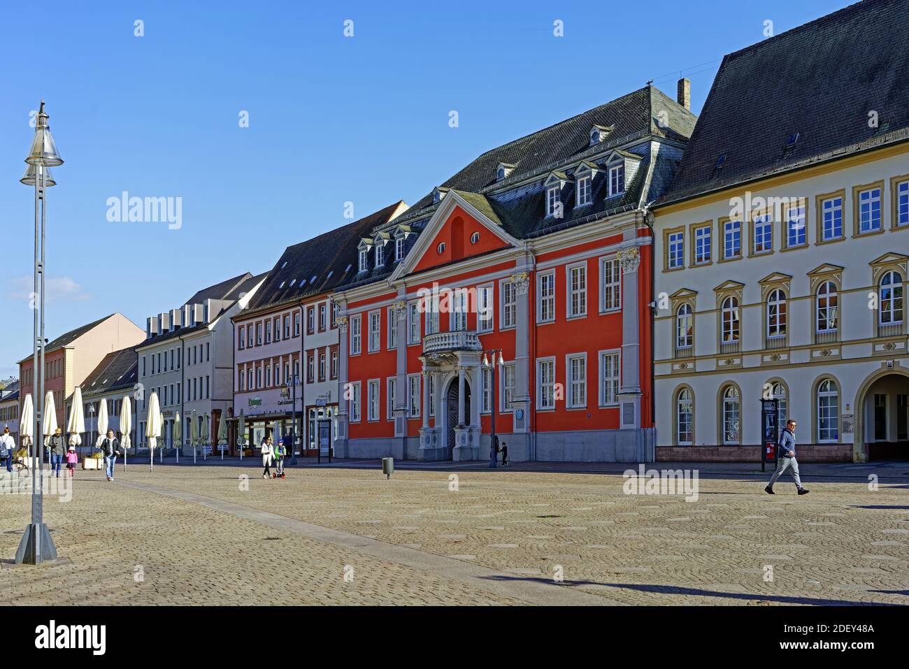 SchUM-Stadt, Altes Rathaus, Straßenansicht Stock Photo - Alamy