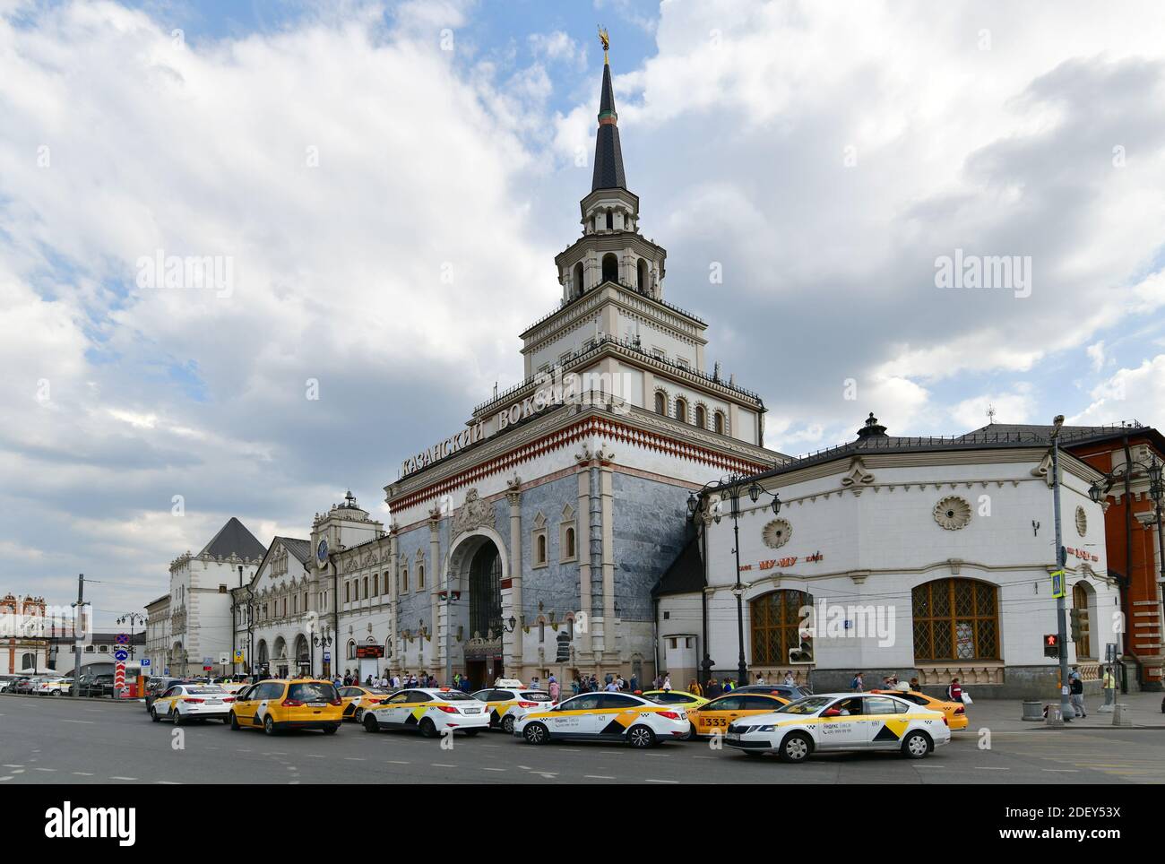 Kazansky rail terminal hi-res stock photography and images - Alamy