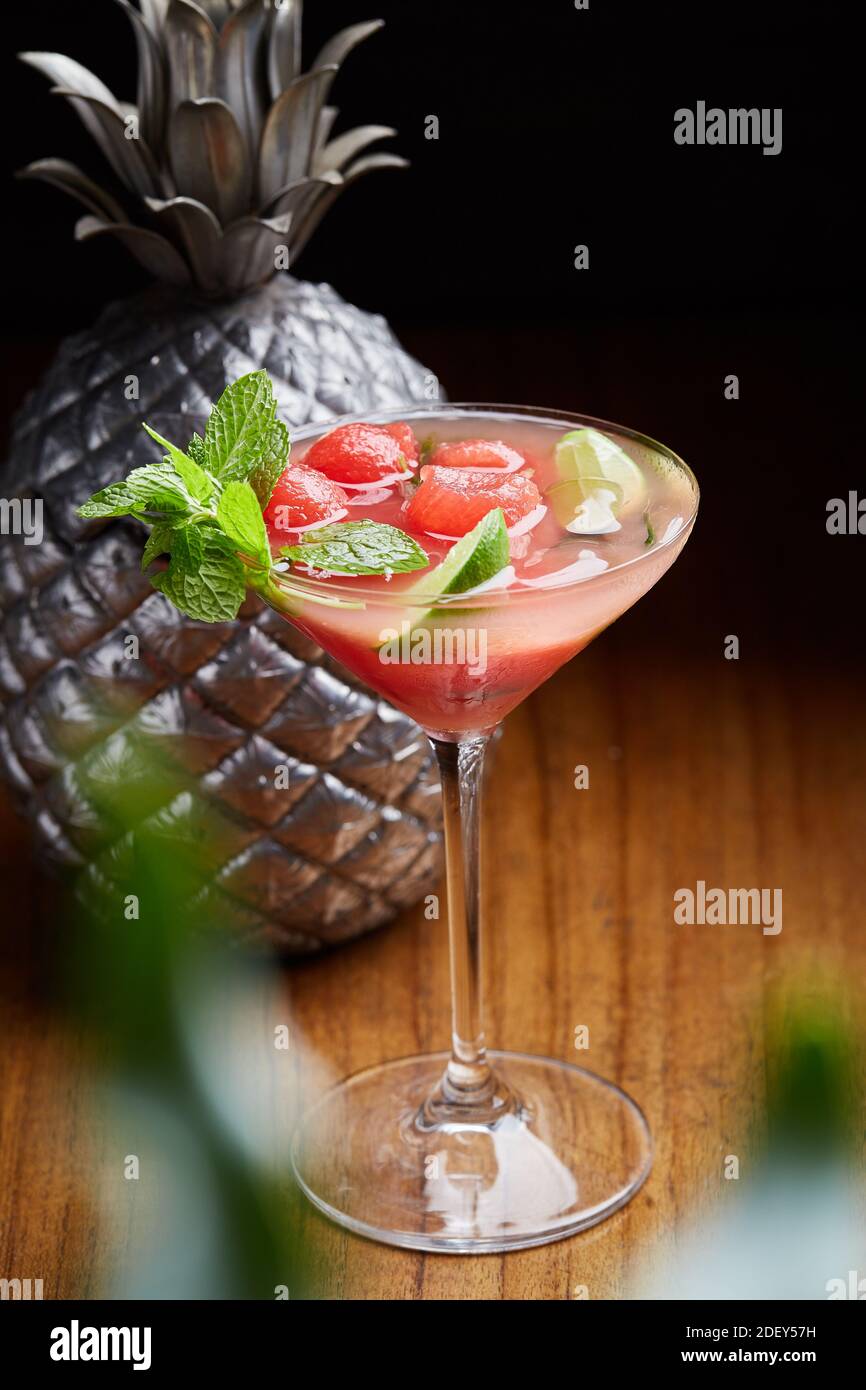 Craft cocktails london bar hi-res stock photography and images - Alamy