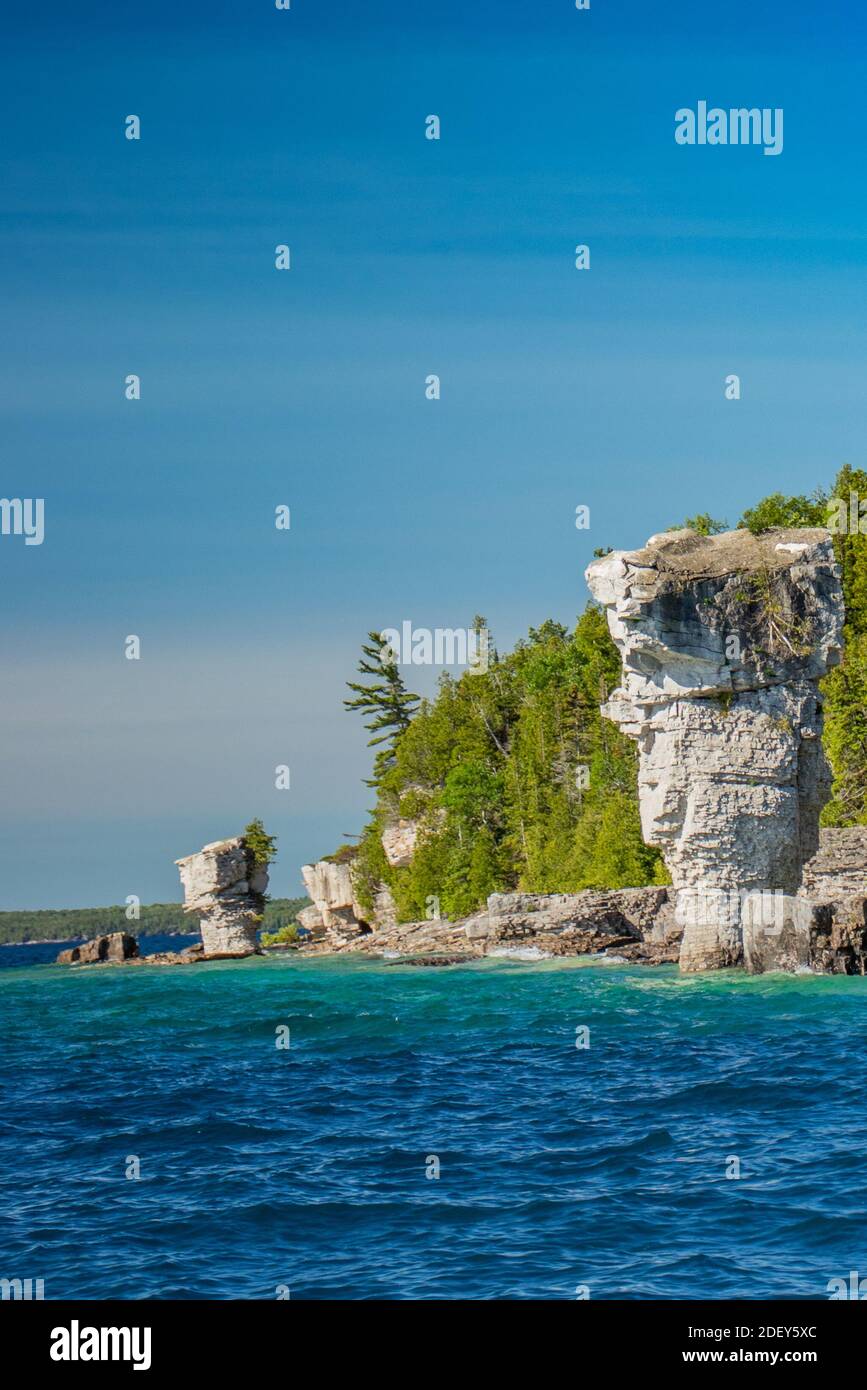 Flower pots, up close on Lake Huron, ON. Spectacular scenery in the ...