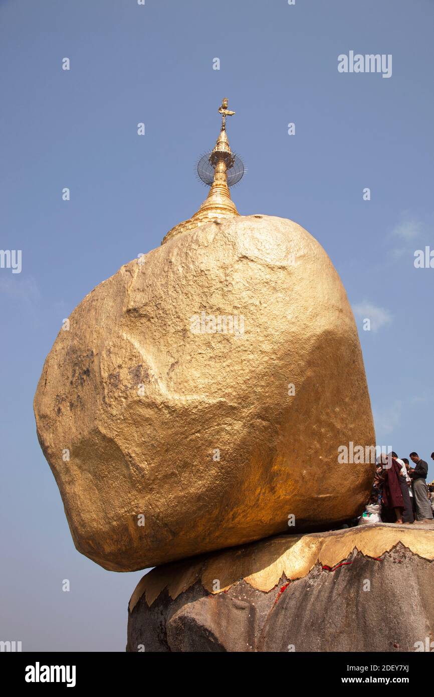 Rock mount hi-res stock photography and images - Alamy