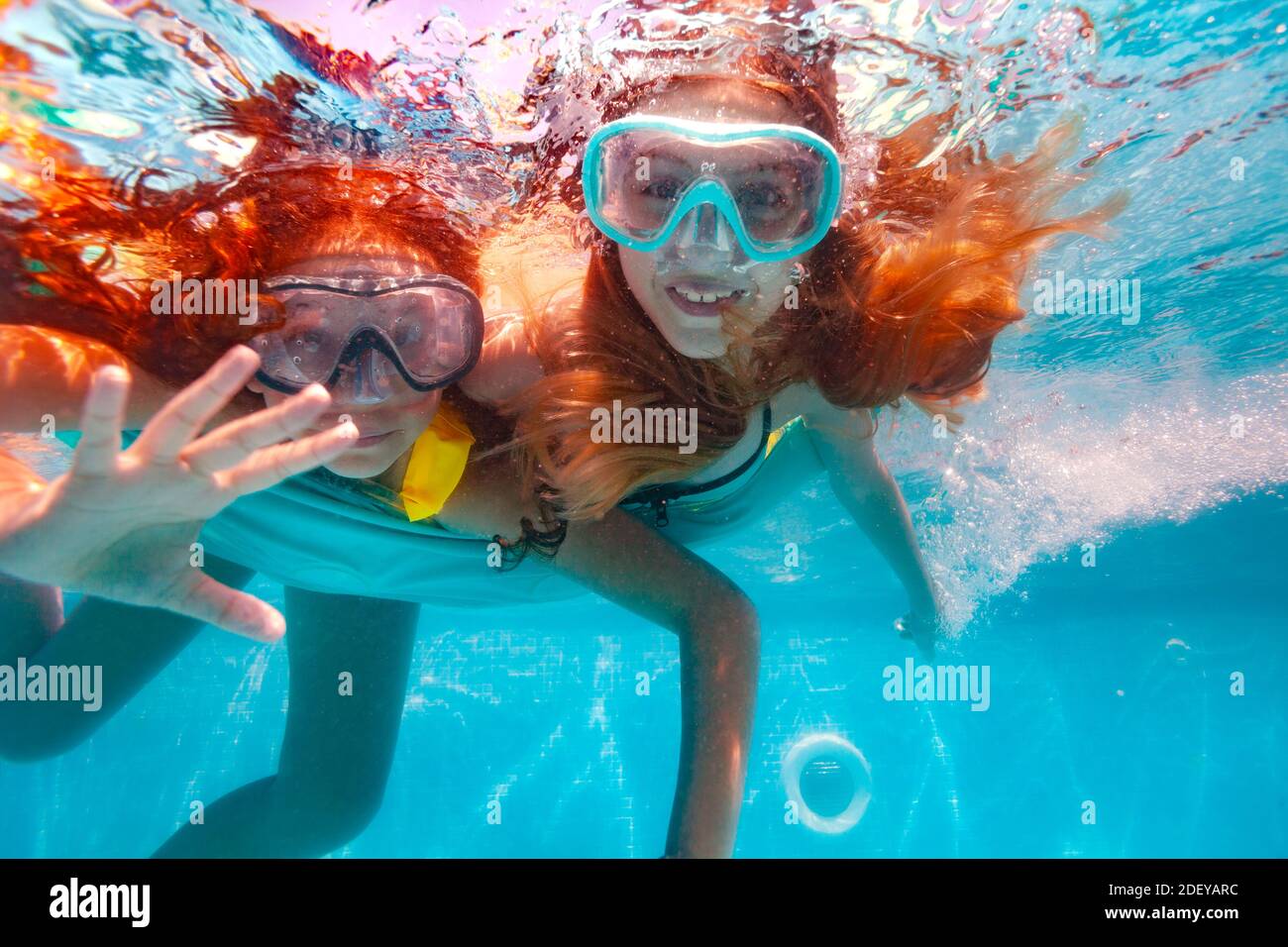 Scuba diving girl in bikini hi-res stock photography and images - Alamy