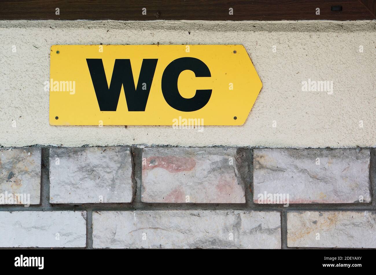 Wc sign concrete hi-res stock photography and images - Alamy