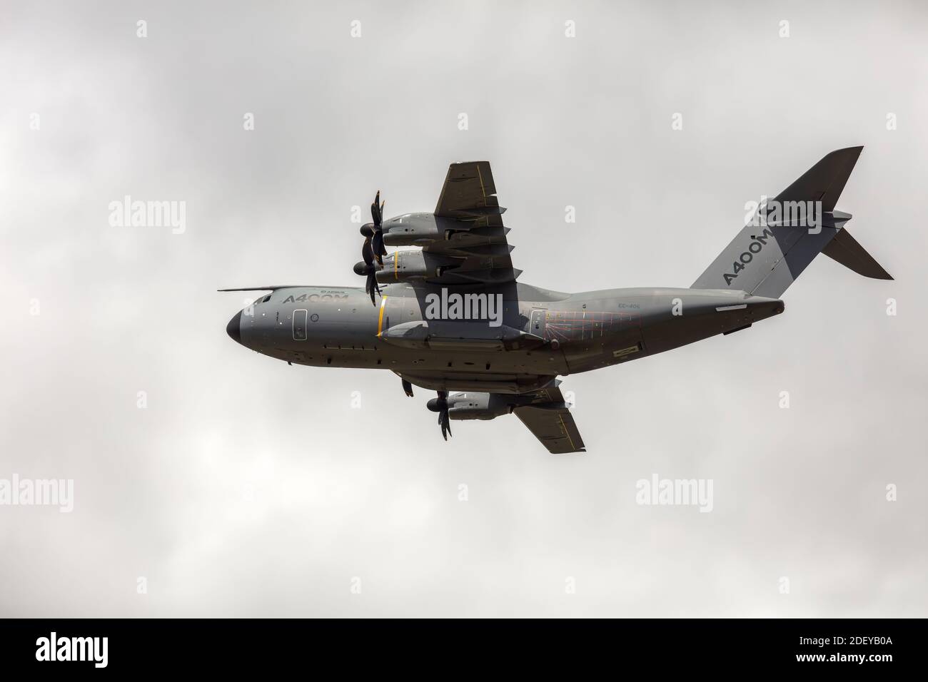 A400M Airbus Aircraft in Flight Stock Photo - Alamy