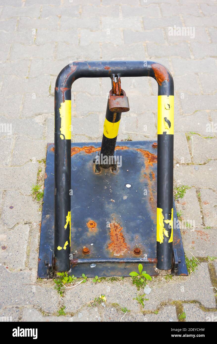 Parking blocker hi-res stock photography and images - Alamy