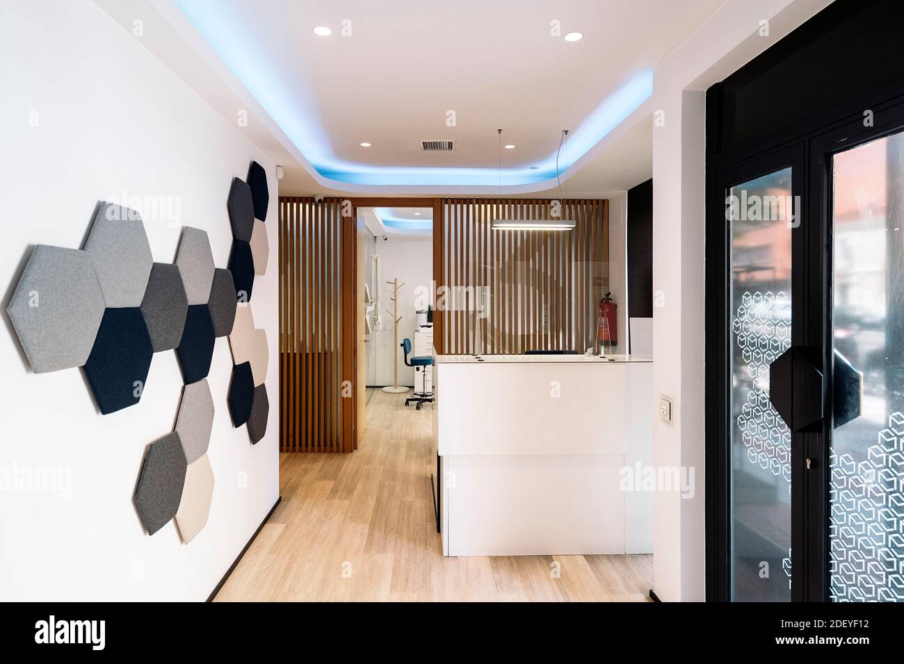 Stock photo of the inside of a modern dental clinic Stock Photo - Alamy