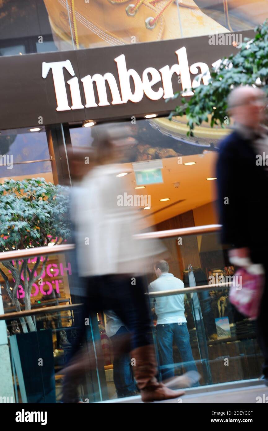 Met Quarter Shopping Mall Liverpool Stock Photo - Alamy