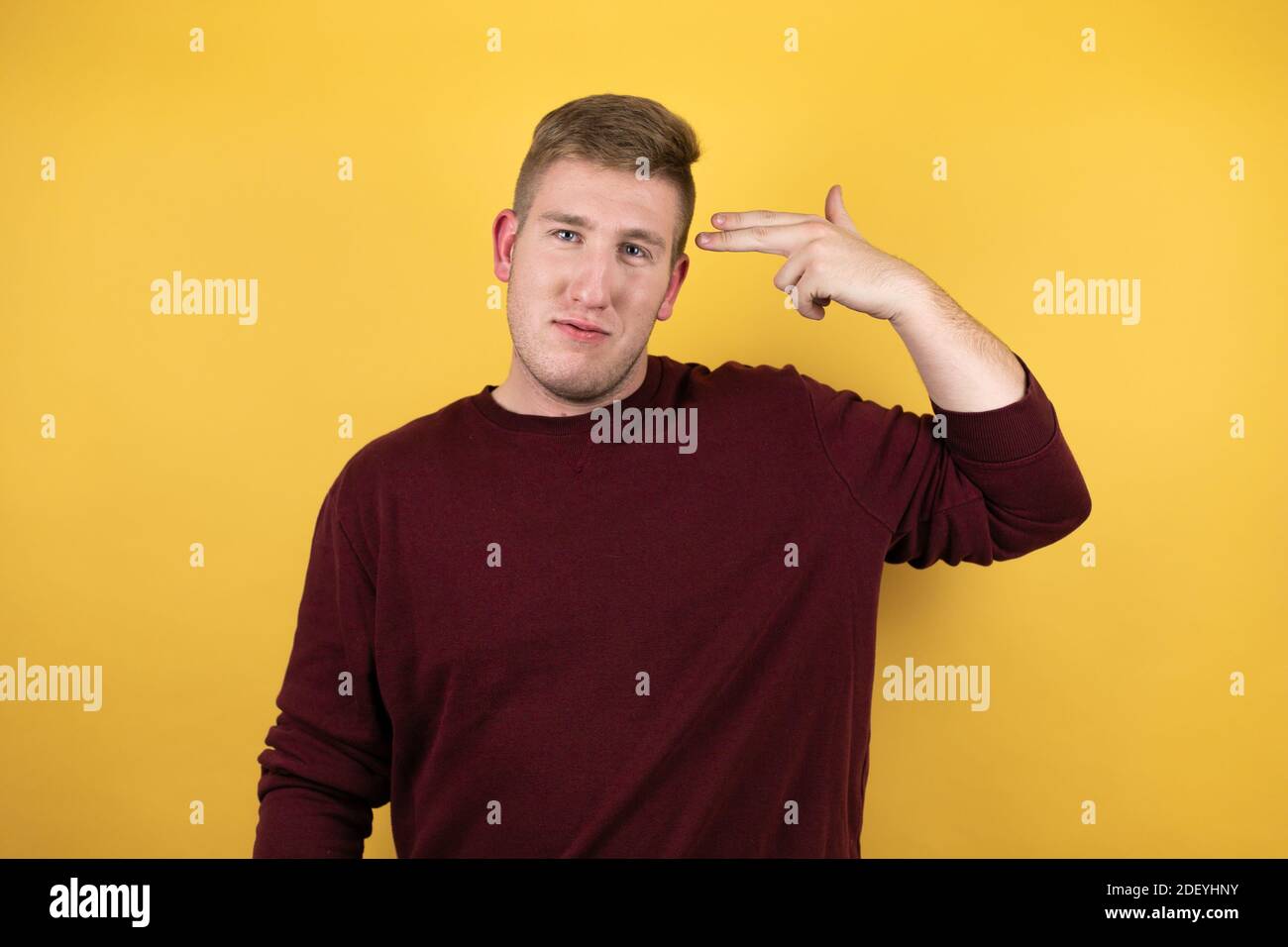 Pointing finger like a gun hi-res stock photography and images - Alamy