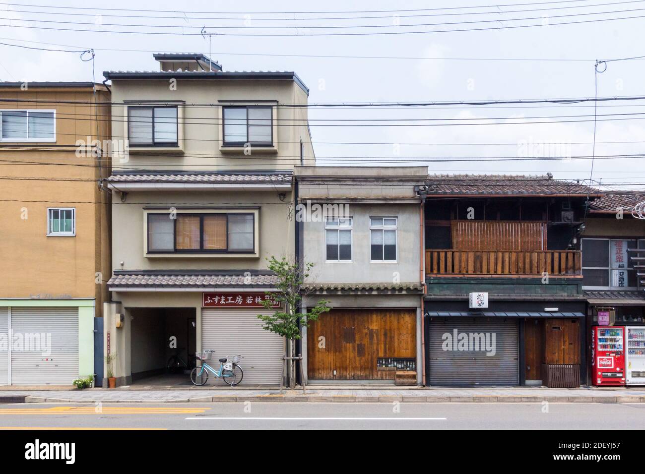 Building facade in Kyoto, Japan Stock Photo - Alamy
