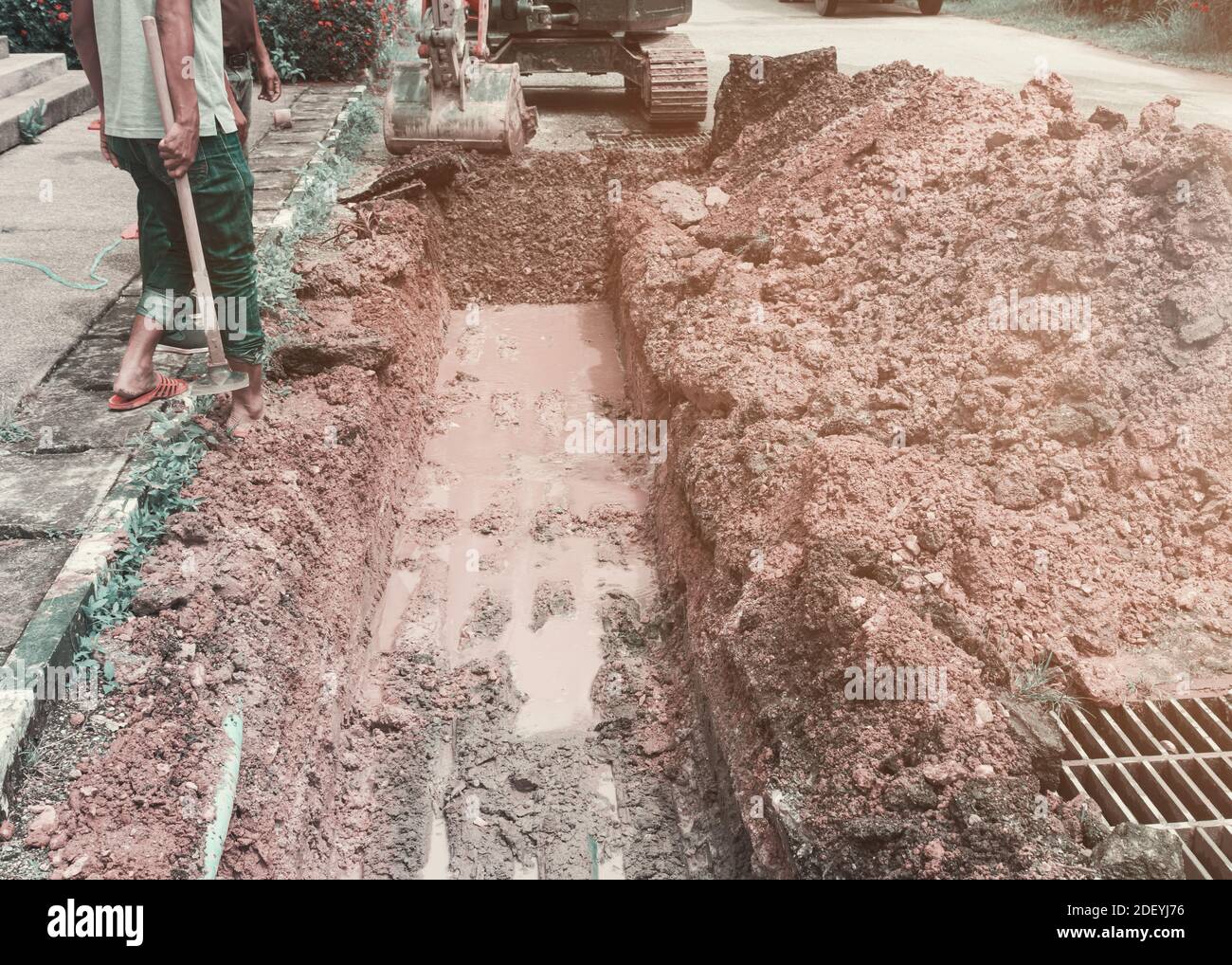 Dig fracture hi-res stock photography and images - Alamy