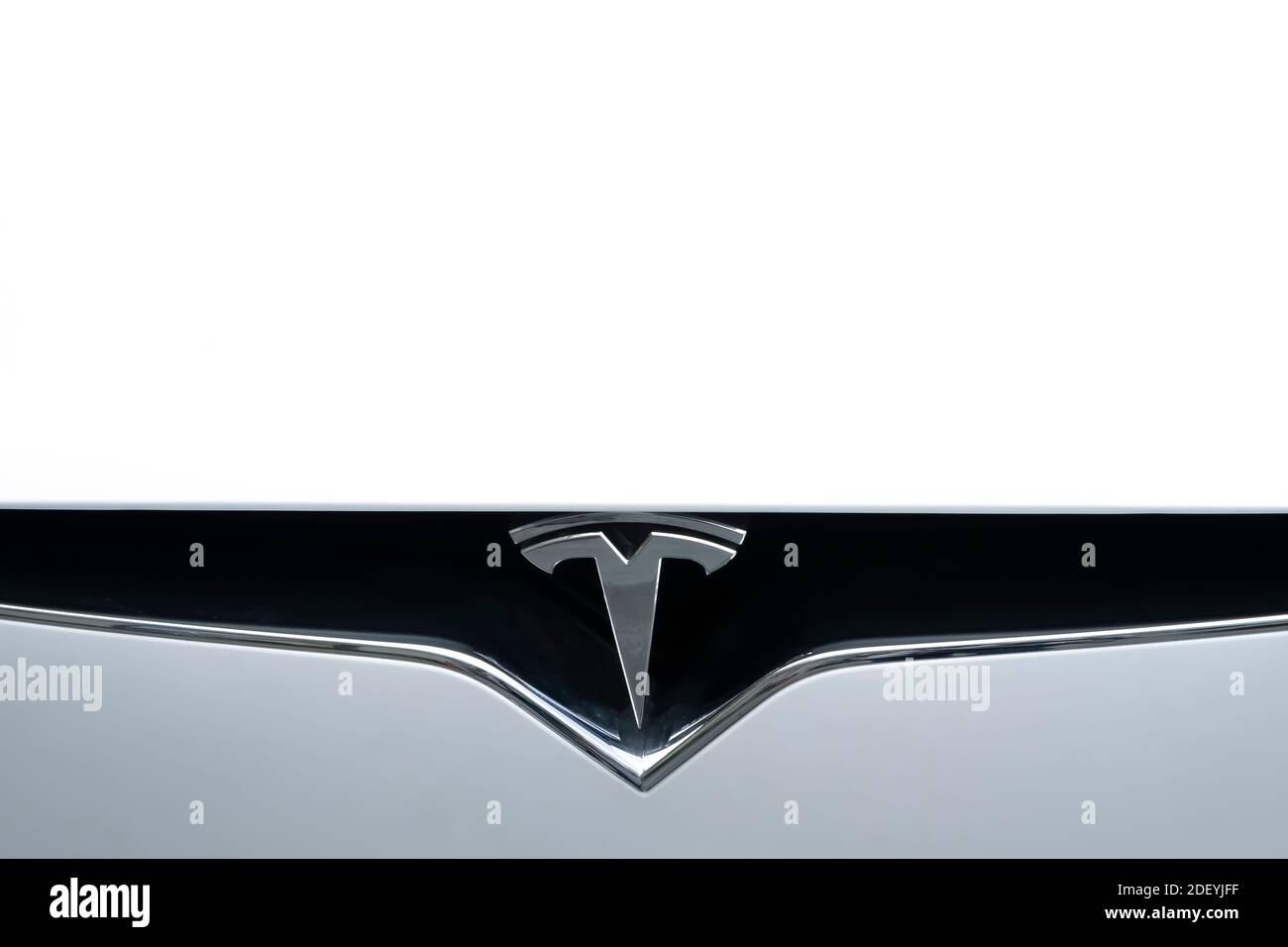 Tesla display mall hi-res stock photography and images - Alamy