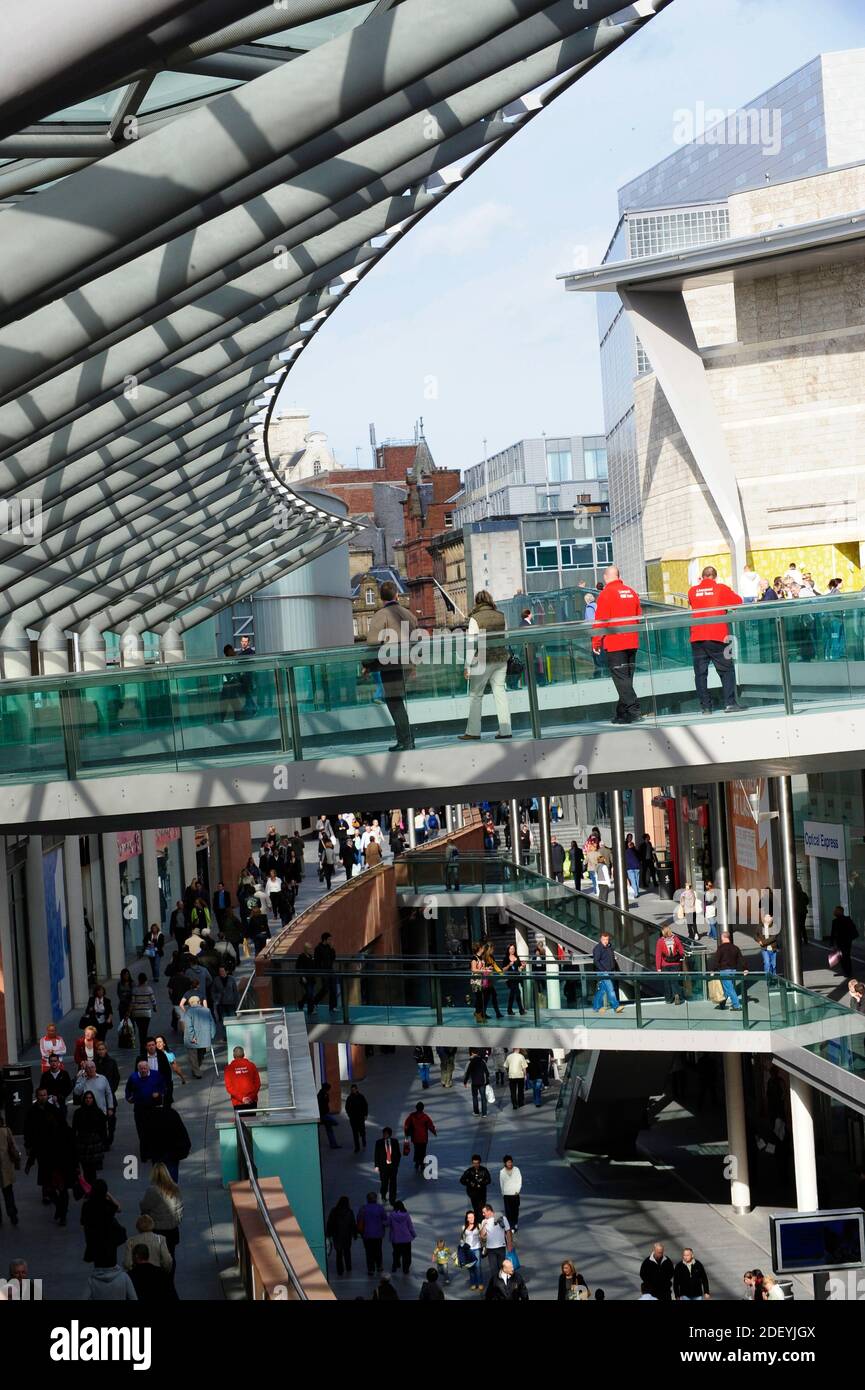 Liverpool ONE Retail Shopping Mall Stock Photo - Alamy