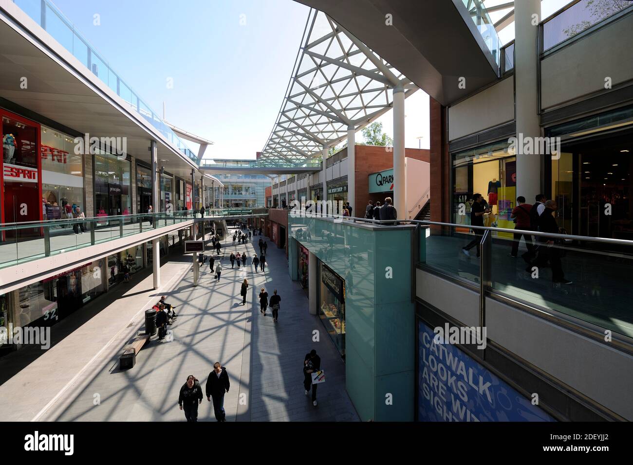 Liverpool ONE Retail Shopping Mall Stock Photo - Alamy