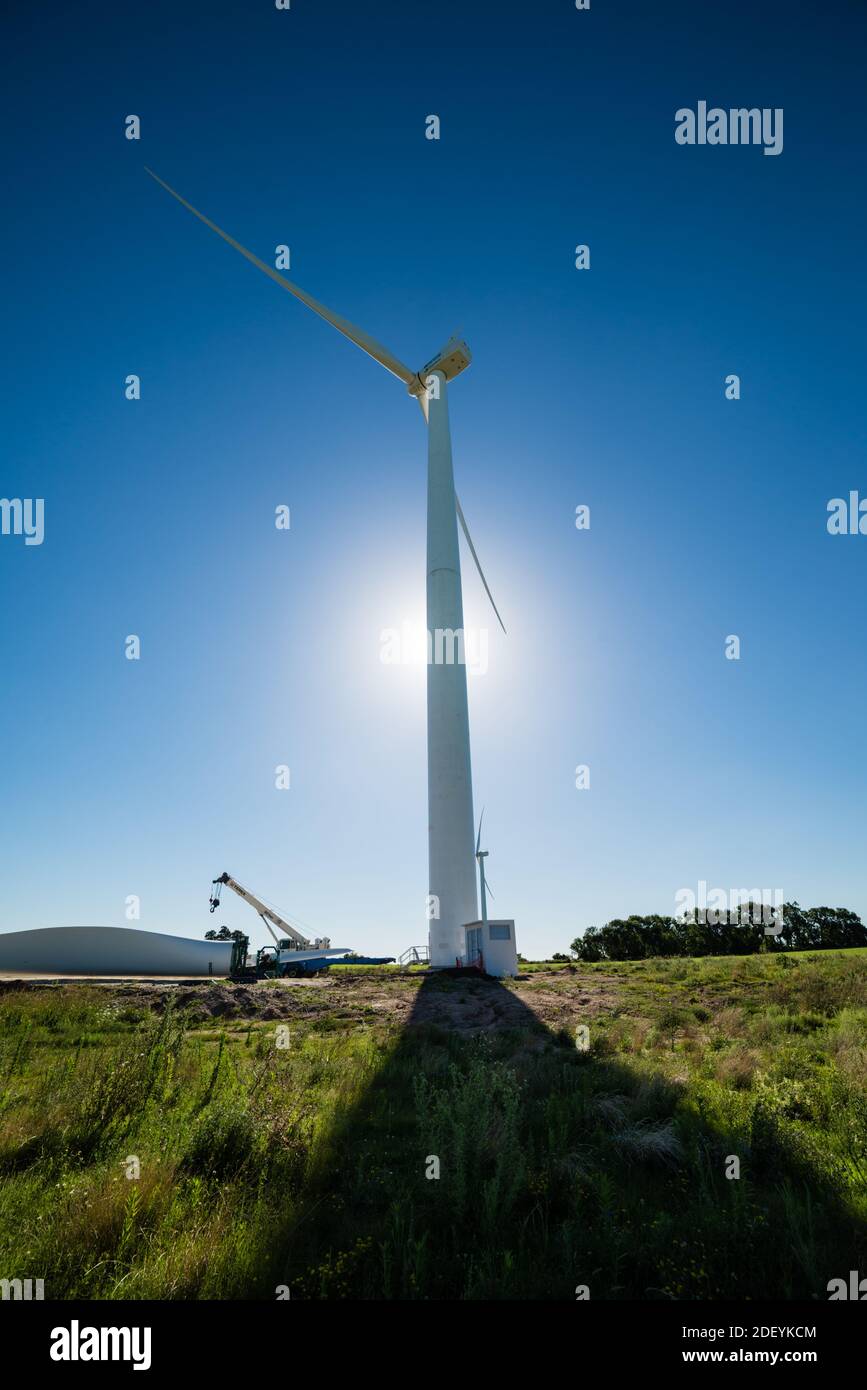 Energia eolica energia eolica hi-res stock photography and images - Alamy