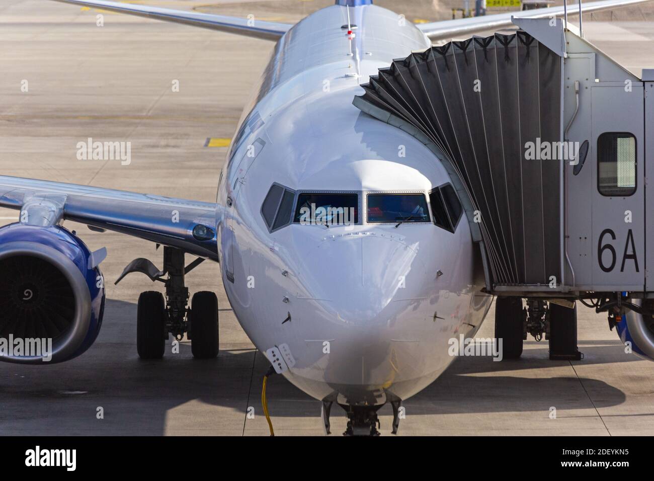 Aircraft Windshield High Resolution Stock Photography and Images - Alamy